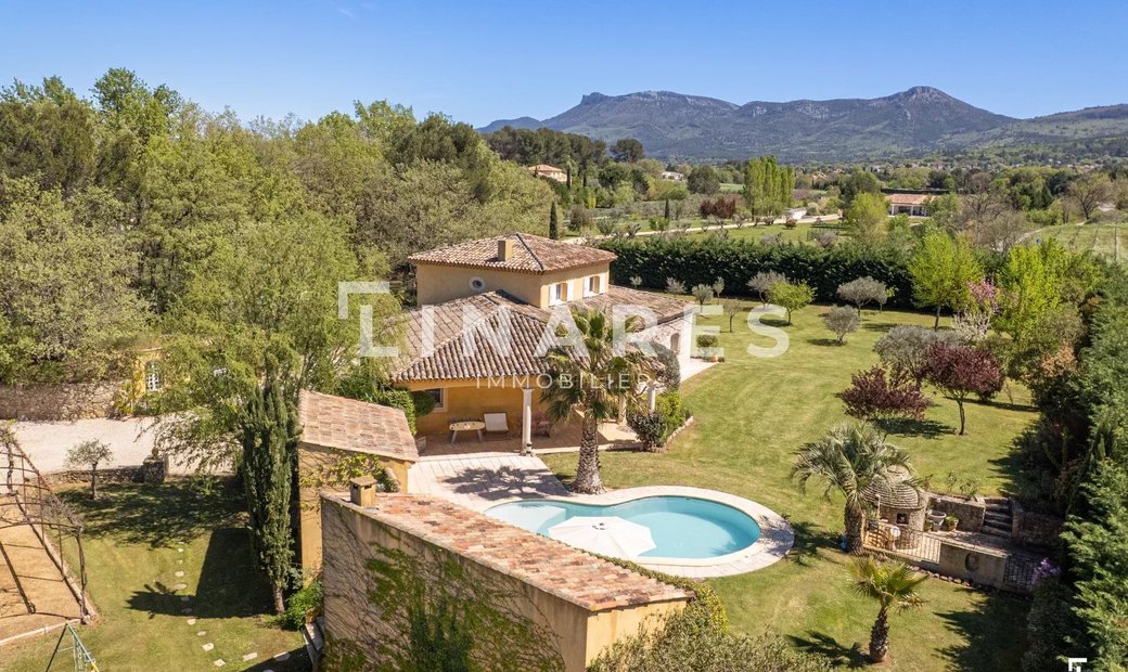 The Domain T8 House Of 230m2 In Trets, Provence Alpes Côte D'azur ...