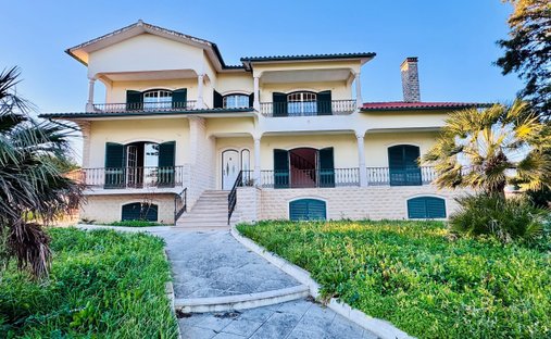 Luxury villas with pool for sale in Nossa Senhora de Fatima, Portugal ...