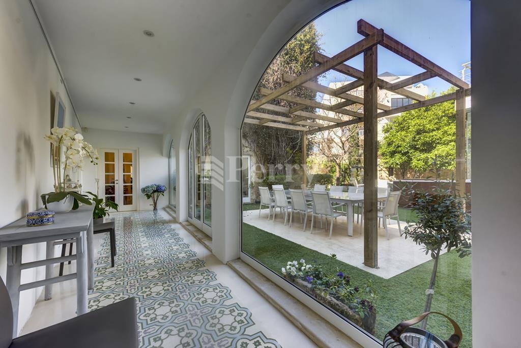 A Recently Renovated House Of Character With A Garden & Pool In Balzan ...