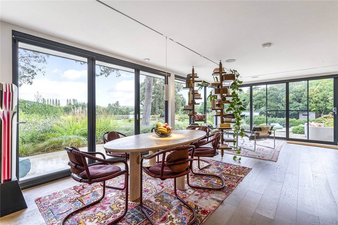 Stonehouse Lane, Cookham, Maidenhead In Cookham, England, United ...