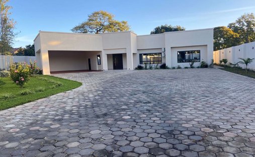 Luxury homes with terrace for sale in Zambia | JamesEdition