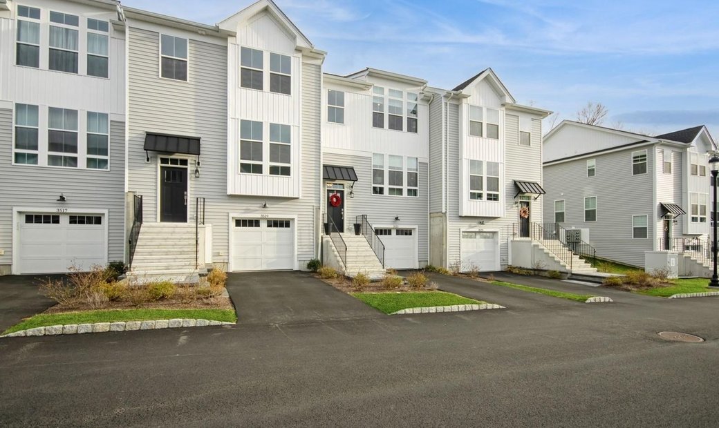 3521 Bennington Drive, Fishkill, Ny 12524 In Fishkill, New York, United ...
