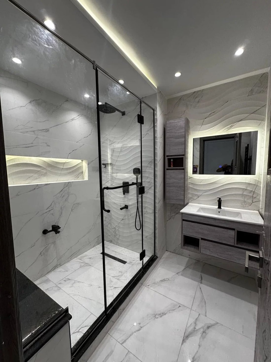 L'haÿ Les Roses Apartment In L'haÿ Les Roses, île De France, France For ...