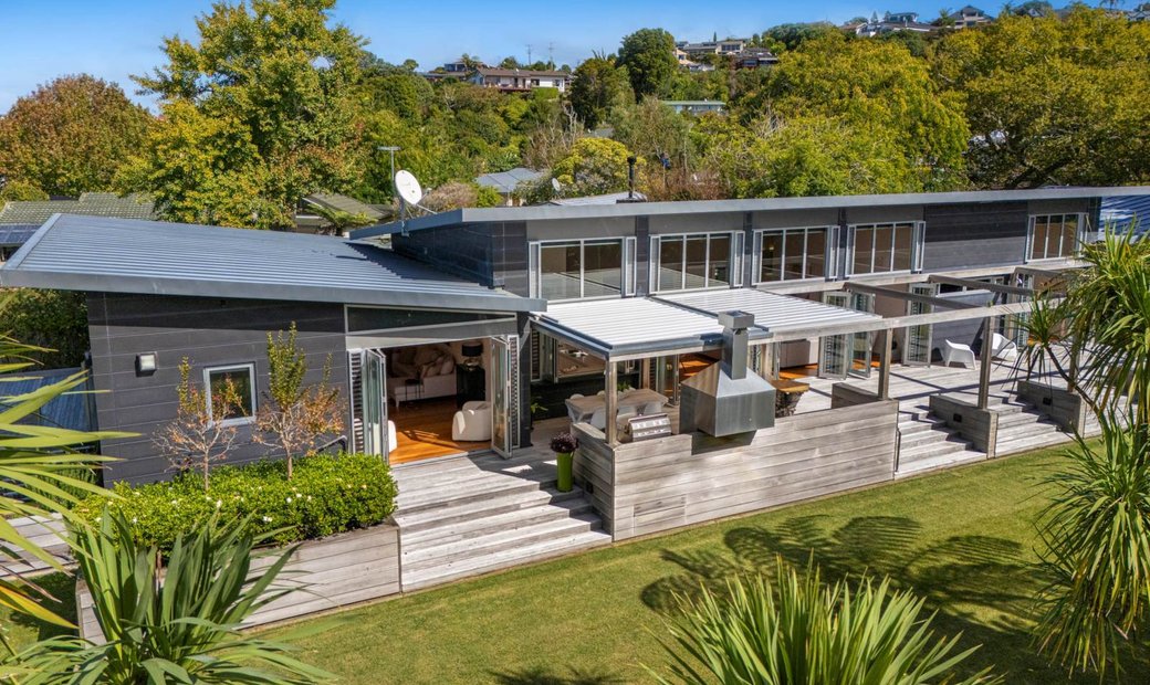 Private Park Like Retreat In Auckland, Auckland, New Zealand For Sale ...