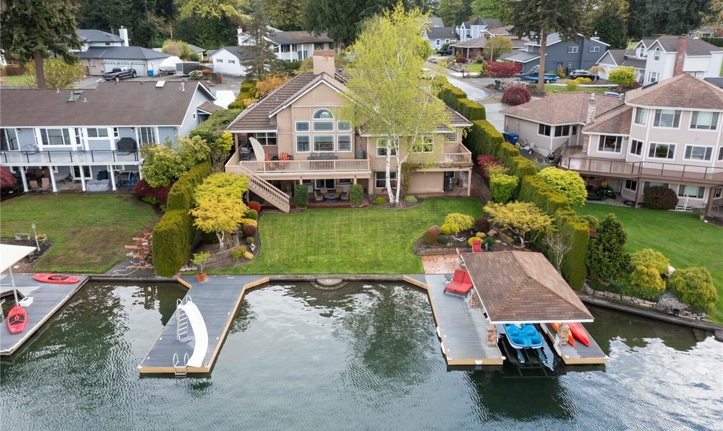 Exceptional Tapps Island Waterfront In Lake Tapps, Washington, United ...