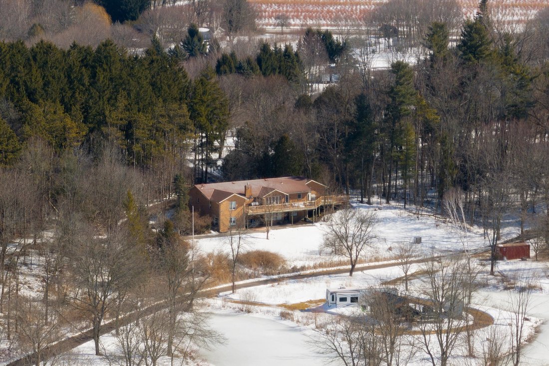 Russet Ridge Estate In Clarington, Ontario, Canada For Sale (15541963)