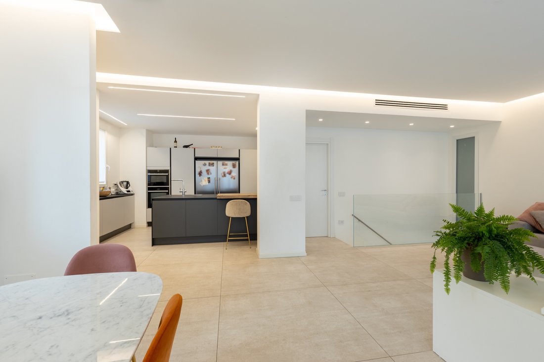 Detached Villa On Sale Sovico (Mb) In Sovico, Lombardy, Italy For Sale ...