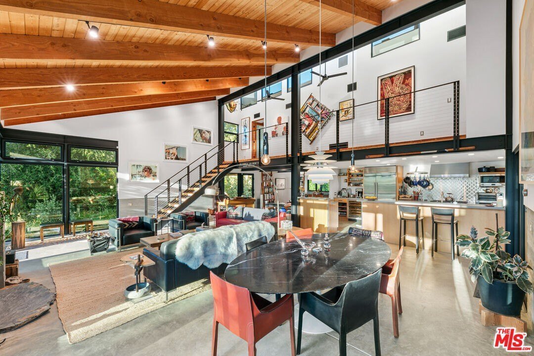 Fully Reimagined Topanga Estate In Topanga, California, United States ...