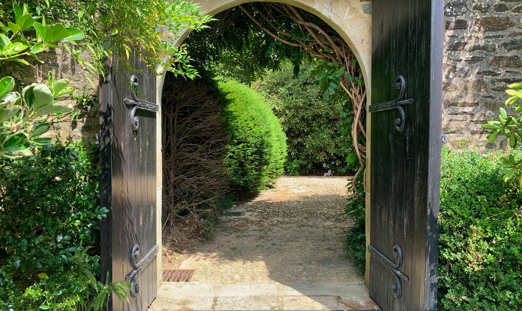 Splendide Manoir Du Xvii Ie Siècle. In Vannes, Brittany, France For ...