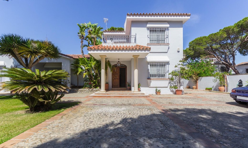 Chalet Venta Cádiz In Cádiz, Andalusia, Spain For Sale (15557013)