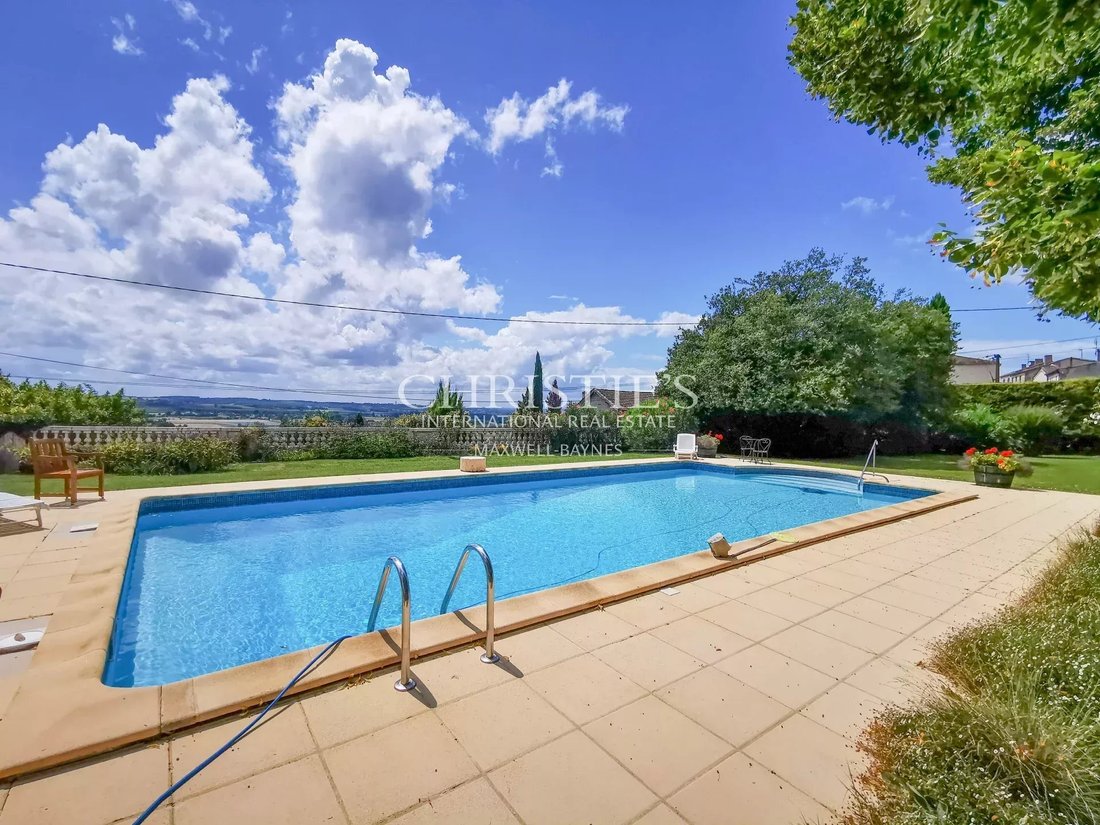 Charming Maison De Ville Located In The In Duras, Nouvelle Aquitaine ...