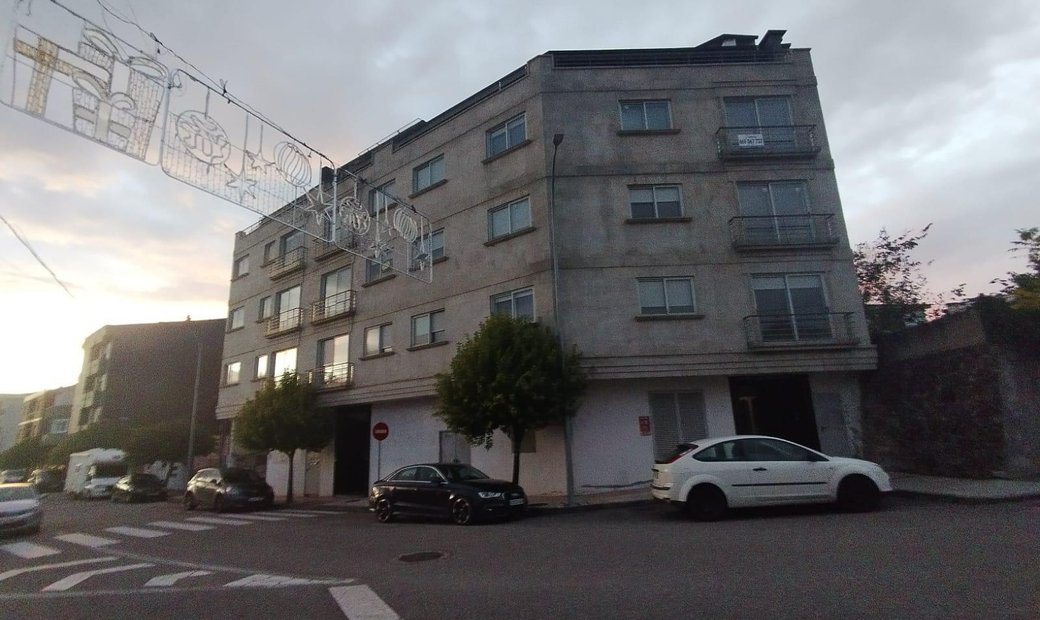 Edificio Venta Pontevedra In Pontevedra, Galicia, Spain For Sale (15558844)