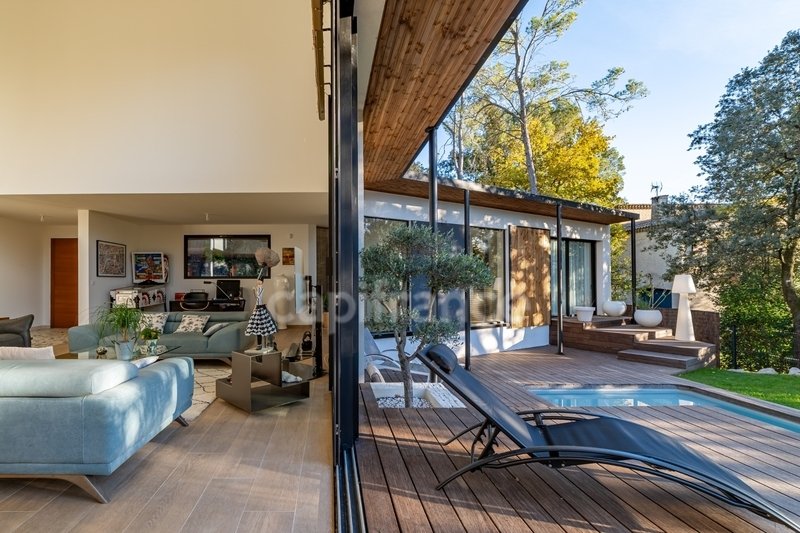 Selten Zu Finden In Saint Gély Du In Montpellier, Okzitanien ...