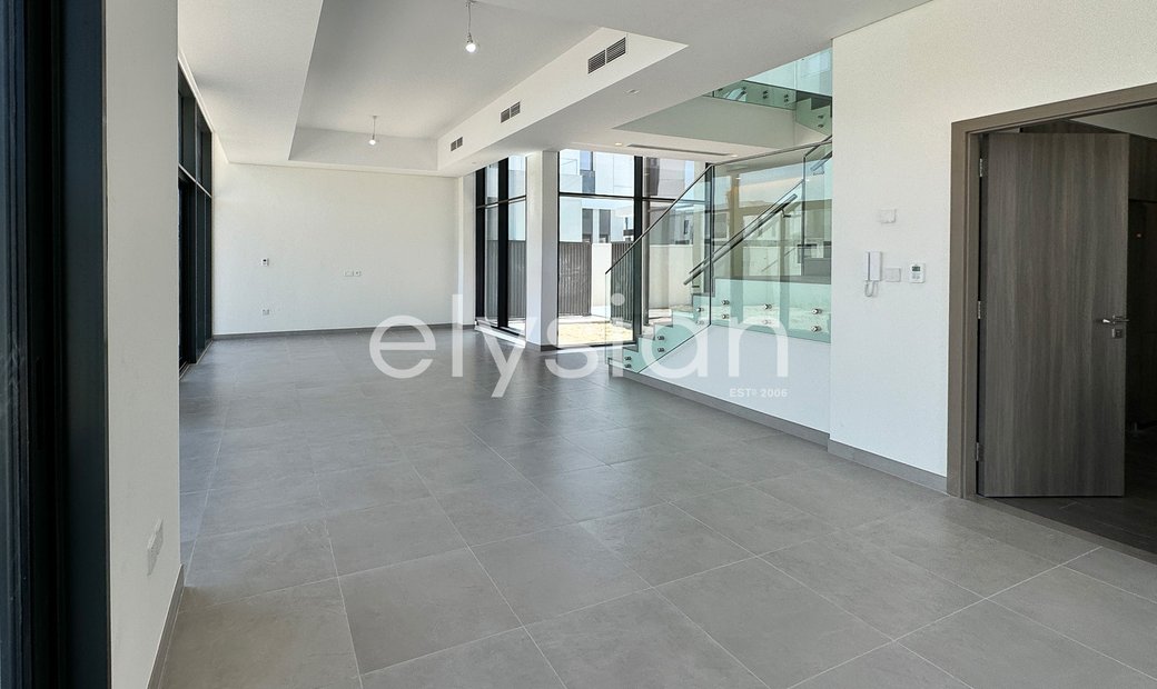 Drivers Room| Type B Large| Single Row In Dubai, Dubai, United Arab ...