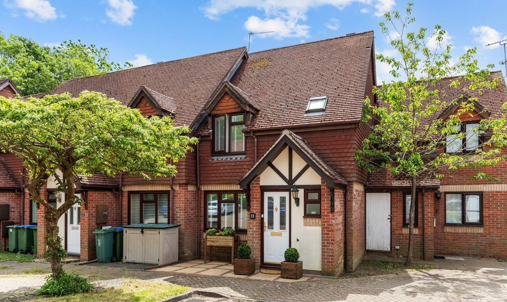 House Horsham In Horsham, England, United Kingdom For Sale (14351789)