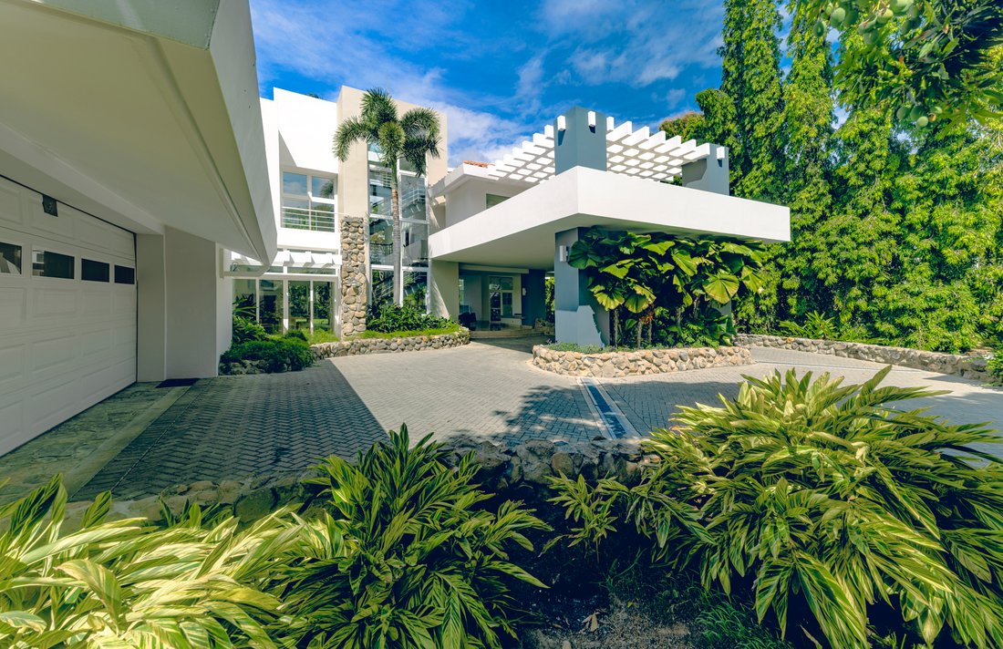 Luxury Modern Villa, A Beach Gem In San José, Provincia De Panamá Oeste ...