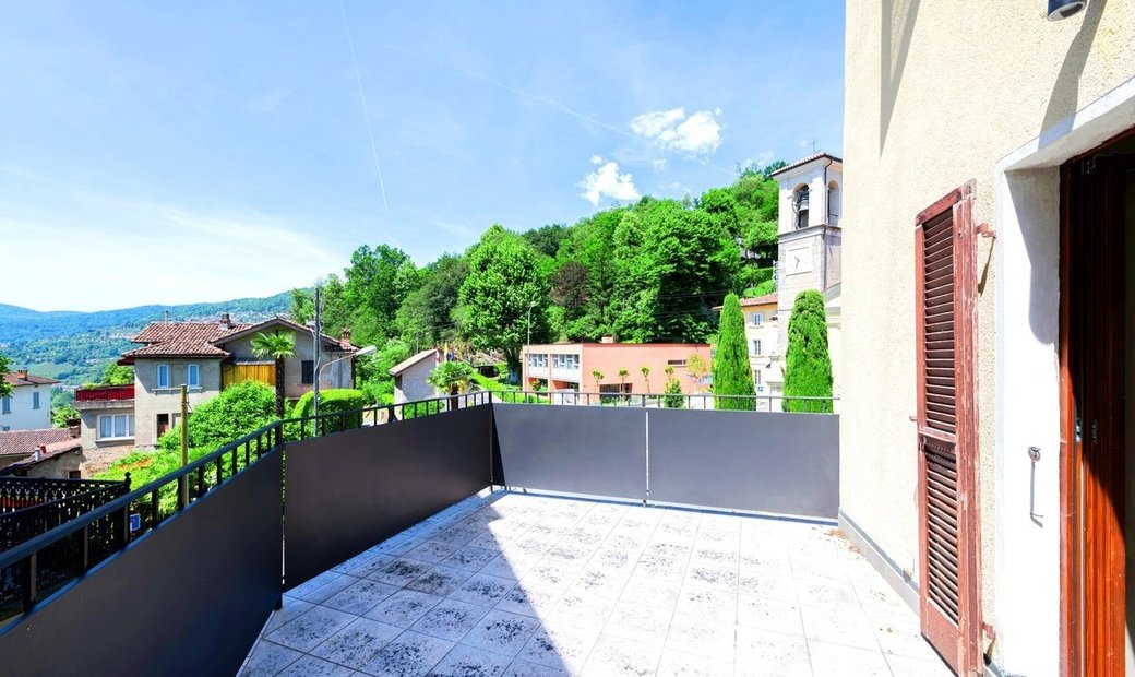 Completely Renovated Core House With Partial In Muzzano, Ticino ...