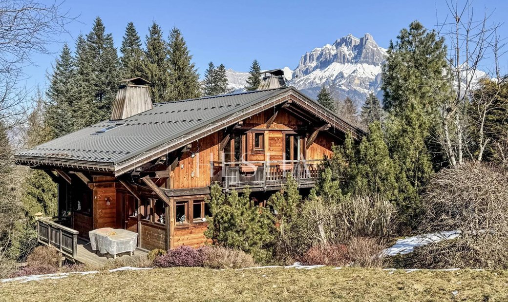 Individual Chalet Between Combloux In Combloux, Auvergne Rhône Alpes ...