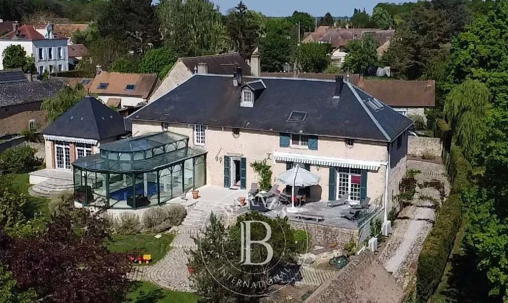 Exclusivité Eure 18th Century Character In Pacy Sur Eure, Normandy ...