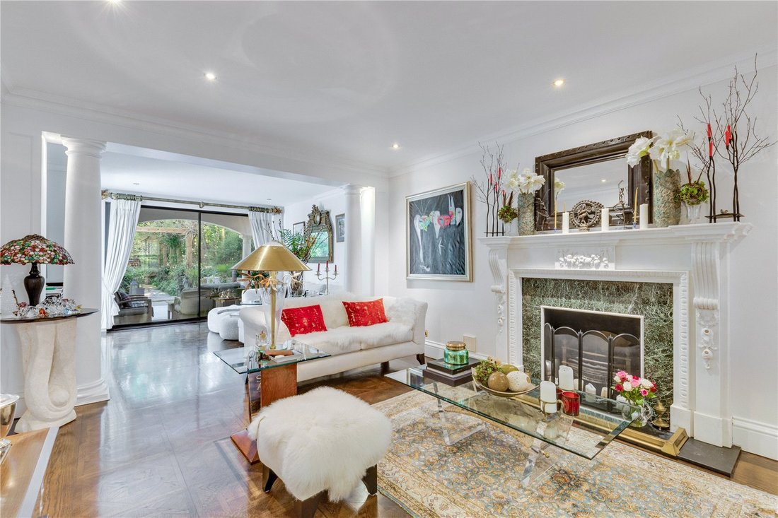 Stormont Road, Highgate, London In London, England, United Kingdom For ...