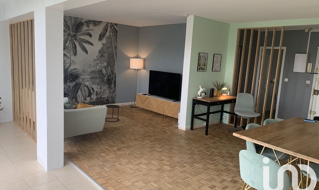 Vente Appartement 4 Pièces In Le Chesnay Rocquencourt, île De France ...
