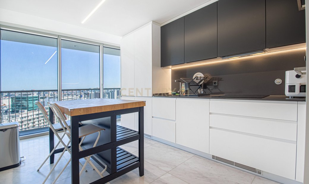 Apartamento T2 No Infinity Em Campolide In Lisbon, Lisbon, Portugal For ...