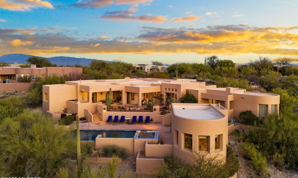 Stunning Open Concept Home In Colonia Del Sol In Tucson, Arizona ...