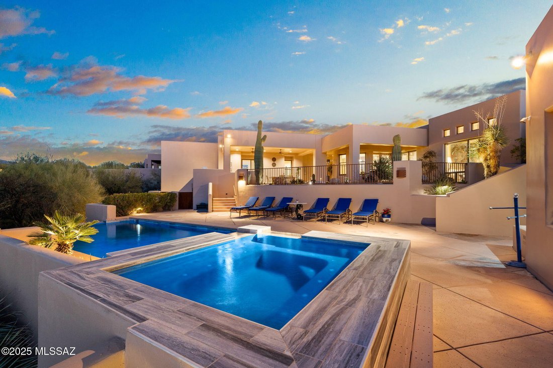 Stunning Open Concept Home In Colonia Del Sol In Tucson, Arizona ...
