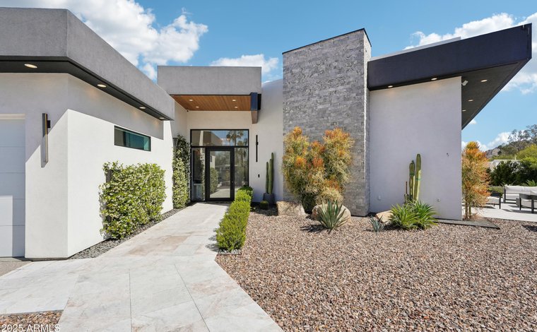 Modern Homes Phoenix Arizona