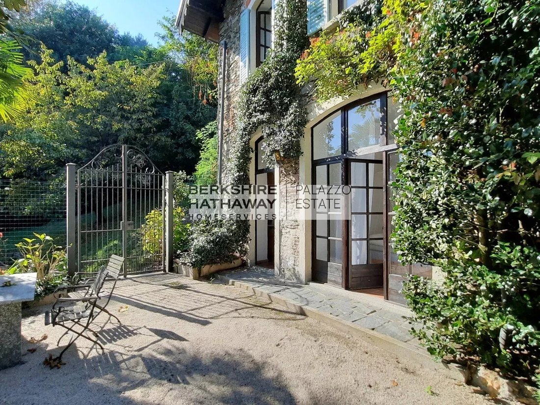 Villa With Enchanting Park In Oggebbio In Gonte, Piedmont, Italy For ...