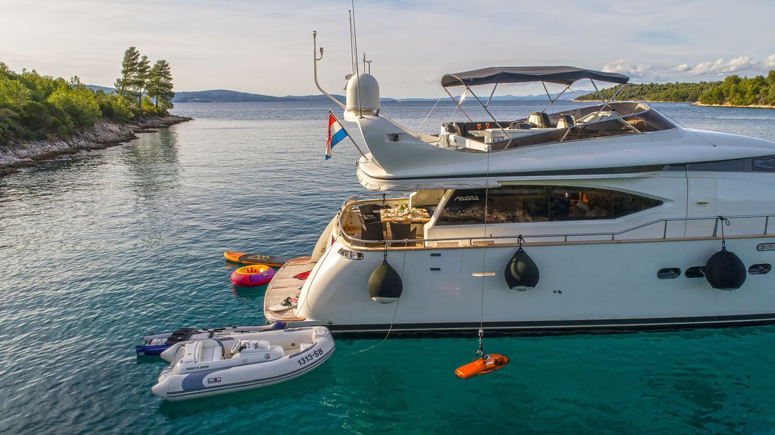 M/Y Jantar Maiora 21 In Split, Split Dalmatia County, Croatia For Rent ...