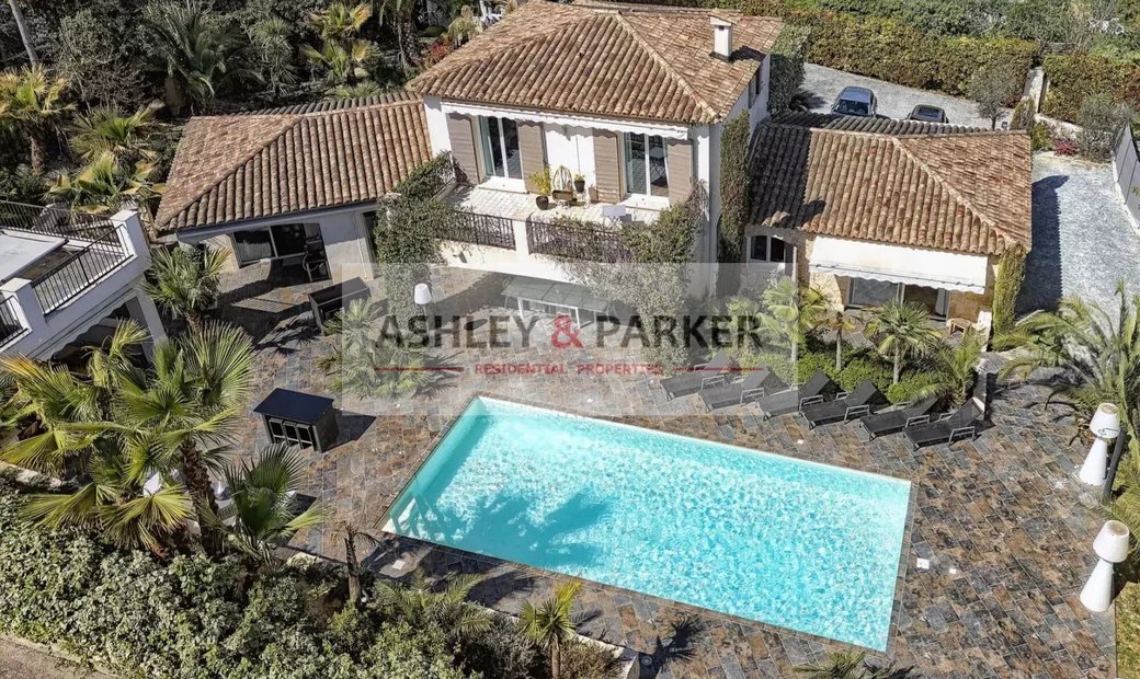 House 7 Rooms In La Colle Sur Loup, Provence Alpes Côte D'azur, France ...