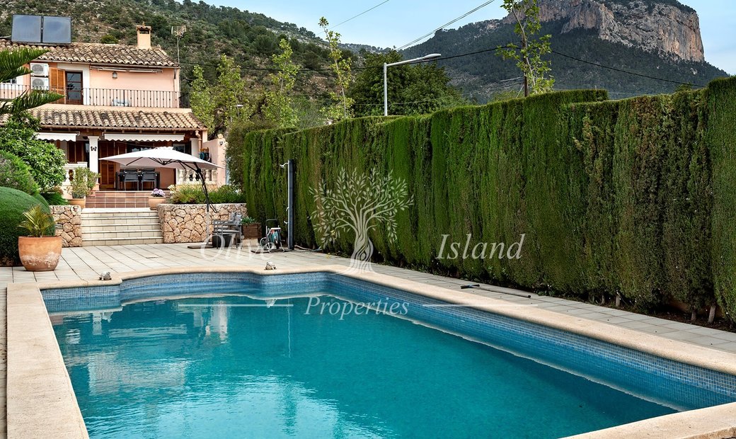 Typical Village House With Large Patio And In Alaró, Balearic Islands ...