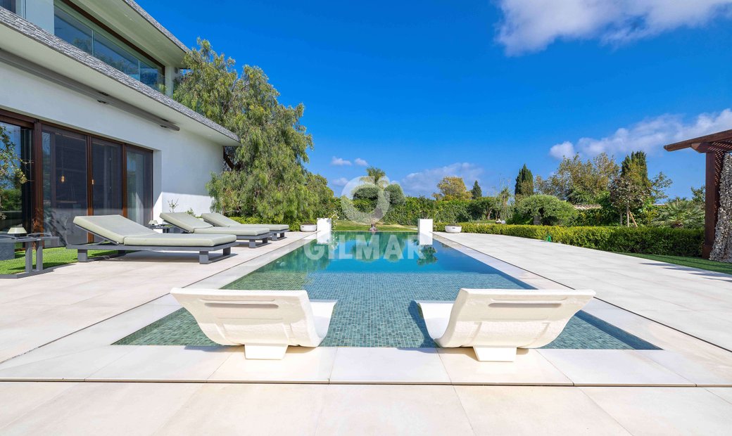 Malaga Villa En La Quinta, Benahavís, Andalucía En Venta (15598729)