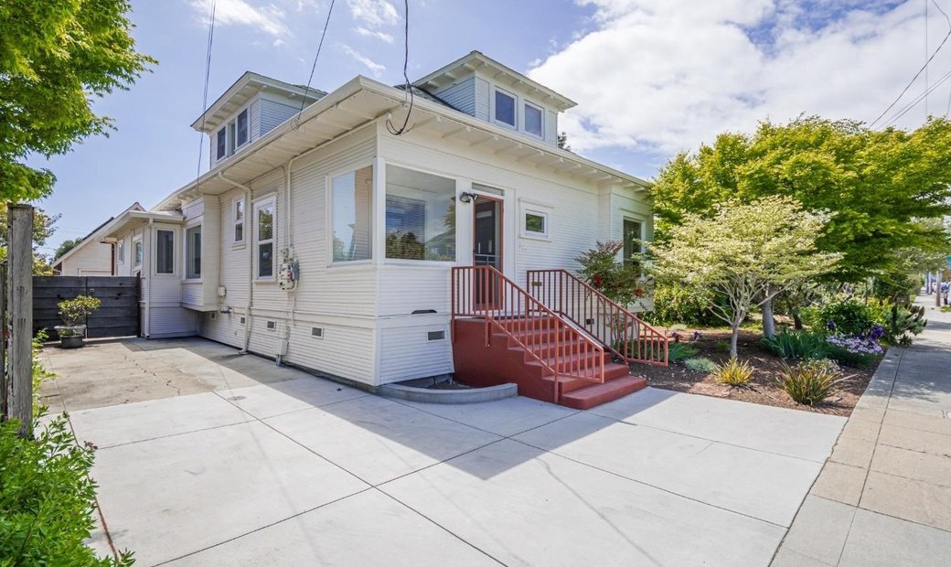 Gracious House In A Terrific In Santa Cruz, California, United States ...