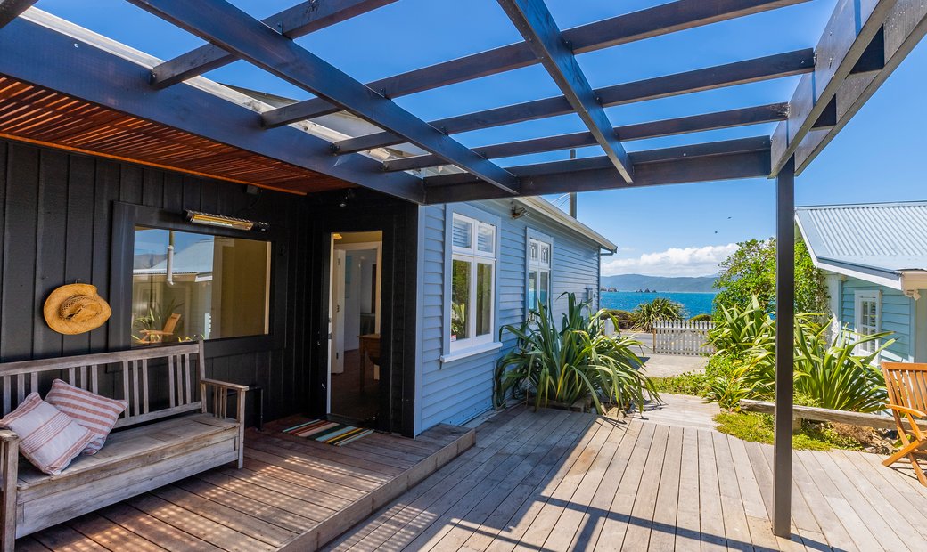 170 Breaker Bay Road, Breaker Bay In Wellington, Wellington, New ...