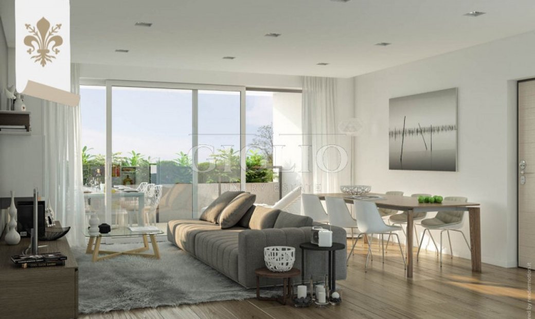 Noble First Floor To Renovate In Historic Building Area In Firenze ...