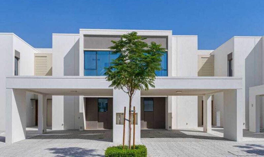 Multiple Cheques | Single Row | Vacant | In Dubai, Dubai, United Arab ...