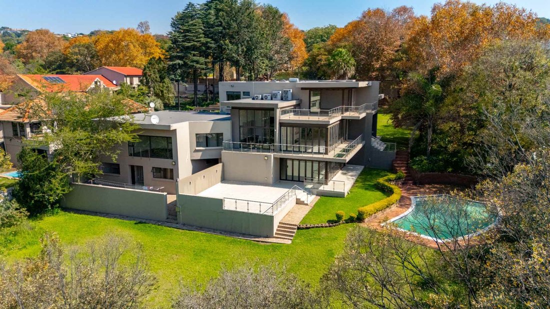 Exquisite 5 Bedroom Luxury Mansion For Sale In Sandton, Gauteng, South ...