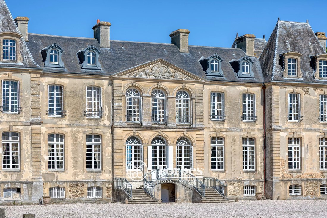 Normandy, Very Elegant 18th Century Chateau Ismh In Bayeux, Normandy ...