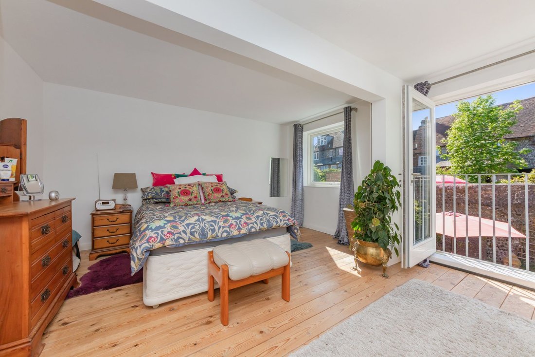House Lewes In Lewes, England, United Kingdom For Sale (15606280)
