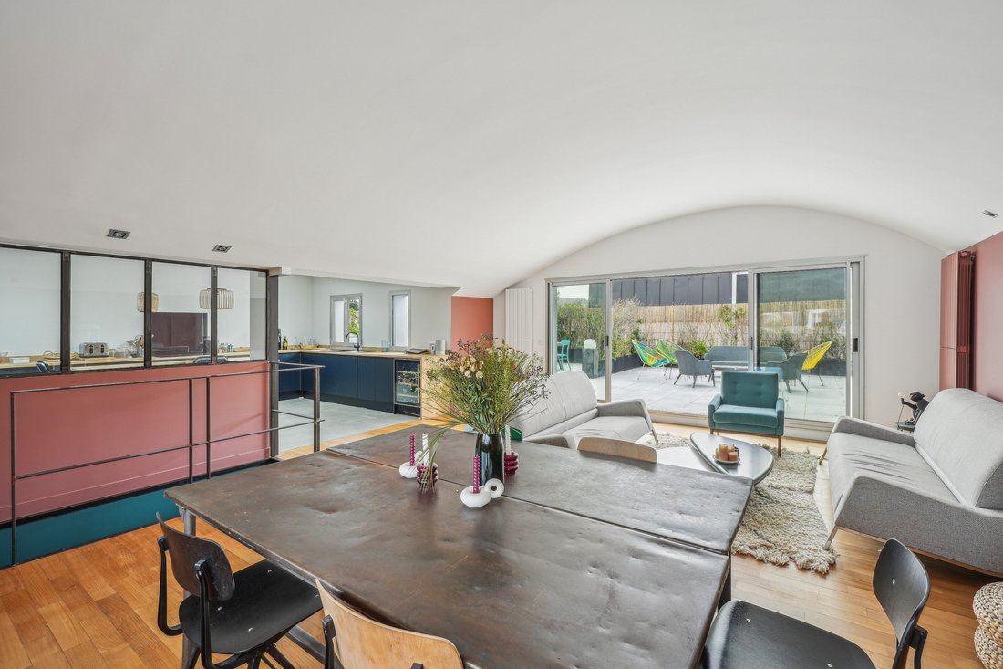 Colombes Hoche/Victor Hugo 350 M² House In Colombes, île De France ...