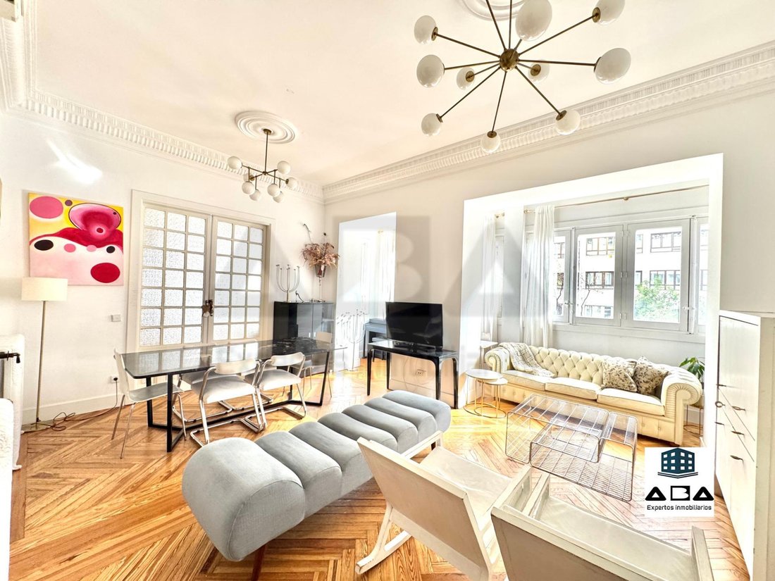 Madrid Flat In Madrid, Spain For Sale (15616318)