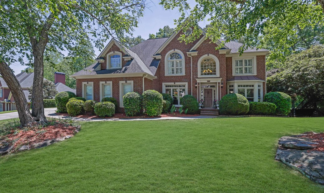 Timeless Brick Estate In Vinings – In Mableton, Georgia, United States ...