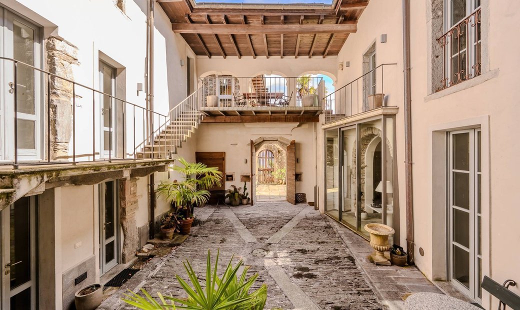 Historic Residence On Lake Maggiore, Just A Few Km In Rancone, Piedmont ...