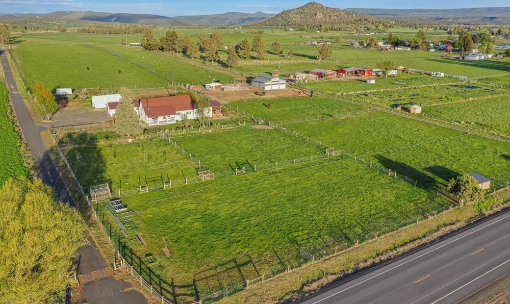 4664 N Mc Kay Road Prineville, Or 97754 In Prineville, Oregon, United ...