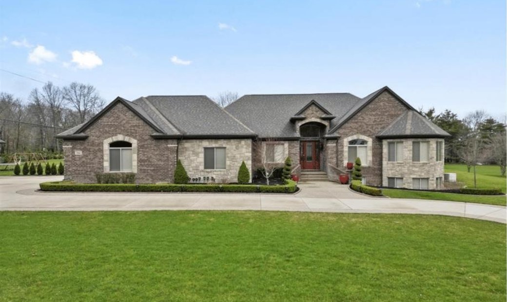 Spectacular Home On Nearly Four Acres In Rochester, Michigan, United ...