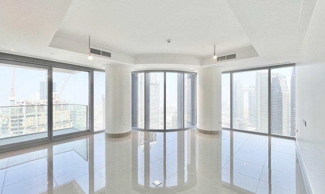 Elegant 2 Br | Opera District And Burj In Dubai, Dubai, United Arab ...