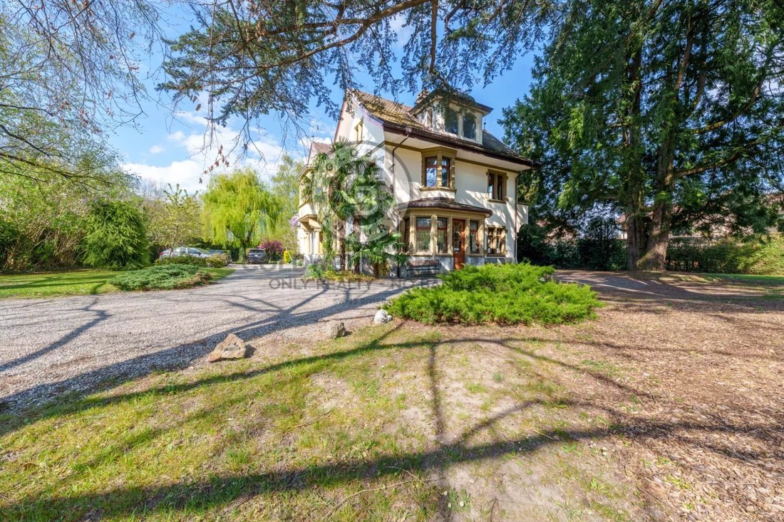 Bex House In Bex, Vaud, Switzerland For Sale (15622617)