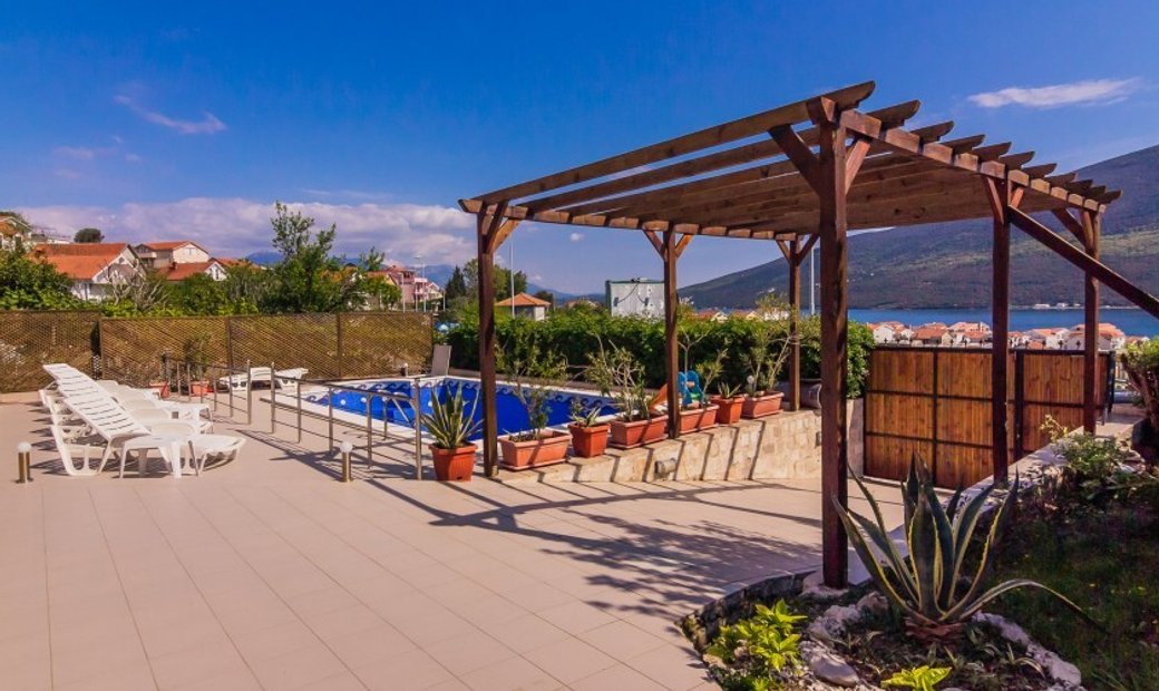 Villa With Sea Views In In đenovići, Herceg Novi Municipality ...